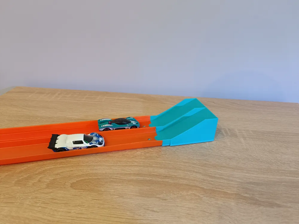 Hot wheels double ramp long jump by Pyciu - MakerWorld