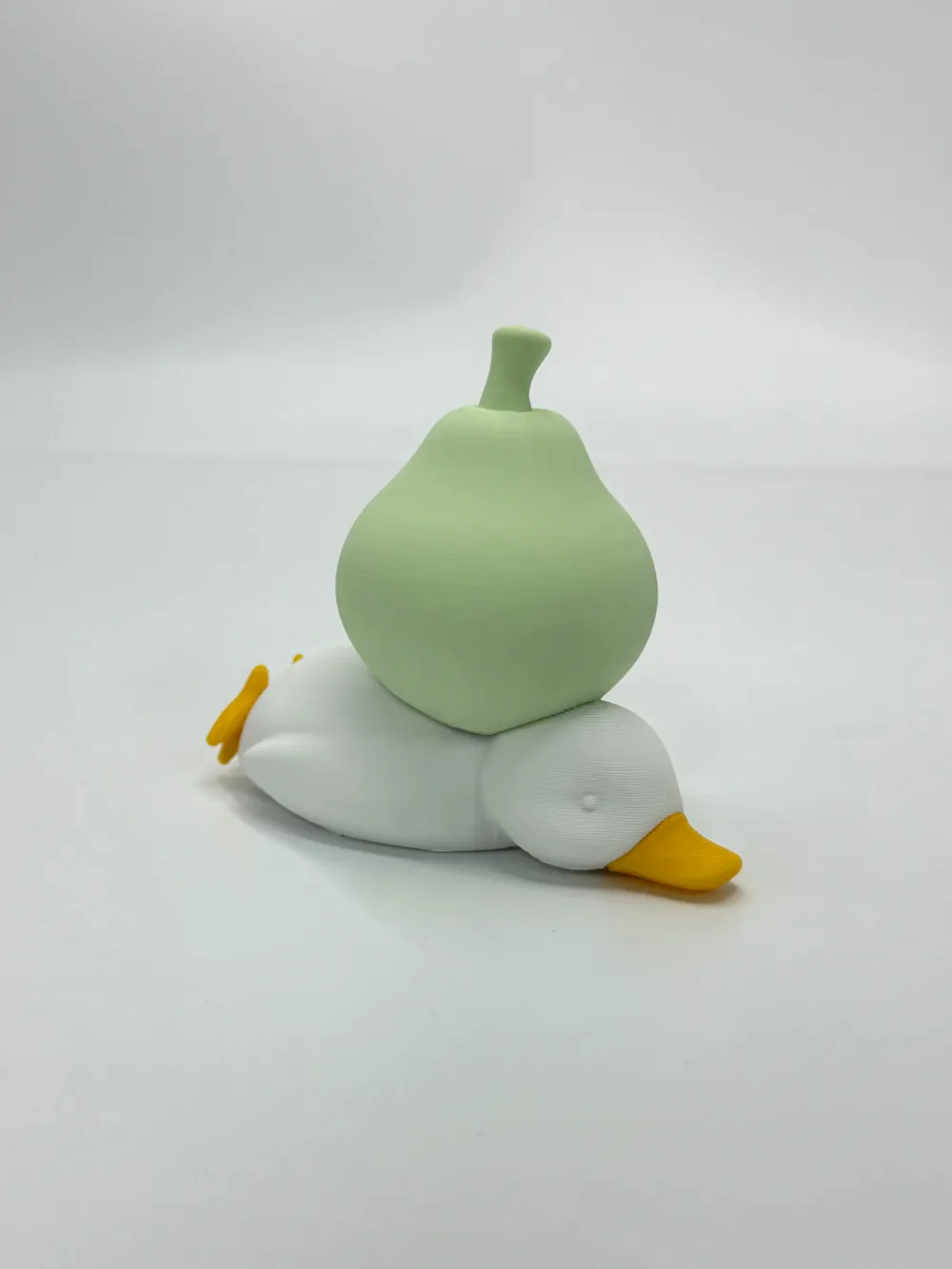 [Full Color] "Duck Pear" Figurine, Cute Fidget Toy by Hitem3D ...