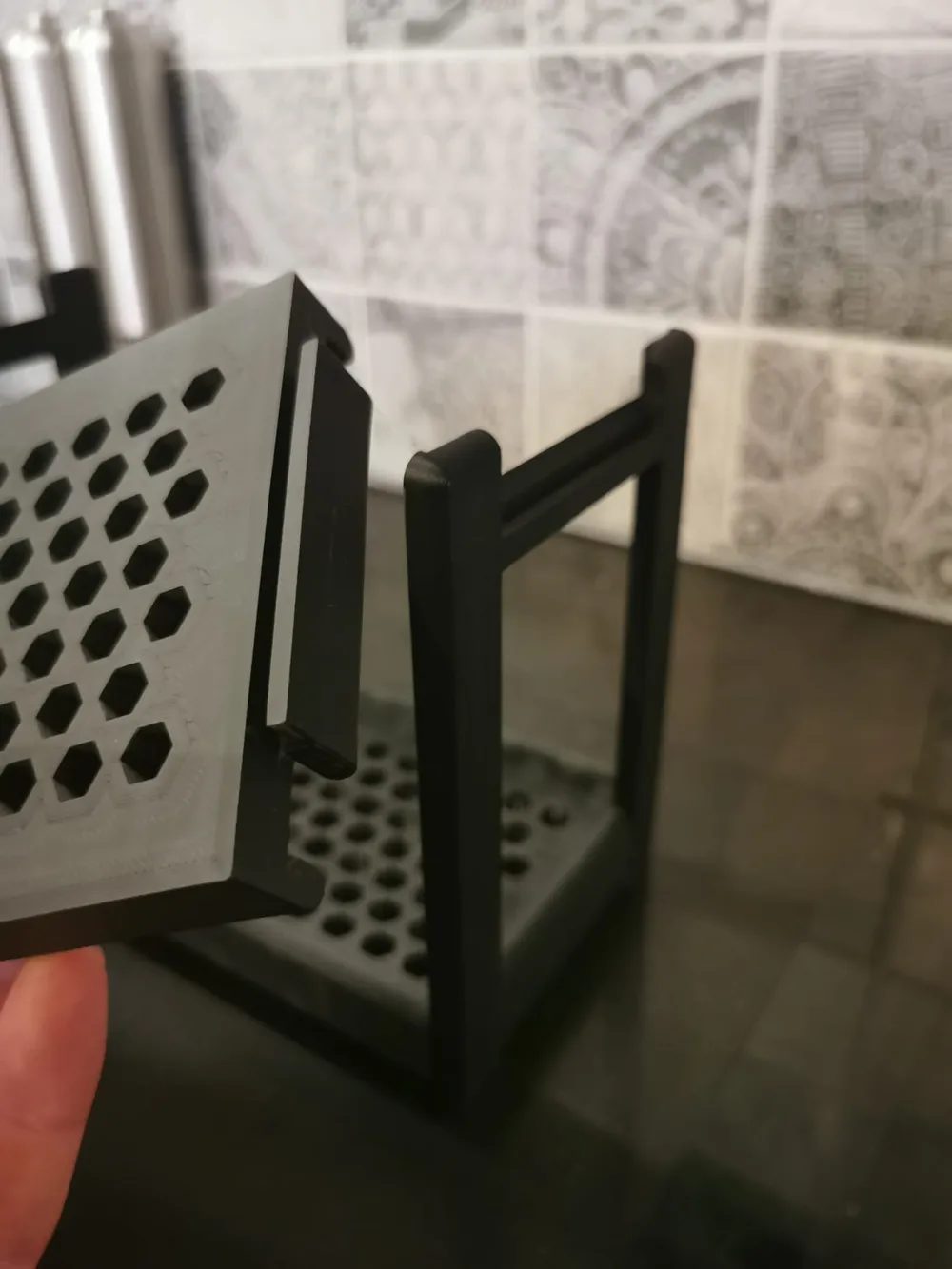 Mini-Rack Forte e Moderno por KOODIMI MakerWorld: Baixe modelos 3D ...