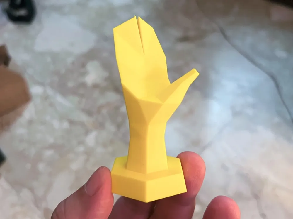 Lowpoly High Five Trophy by Pomettini - MakerWorld