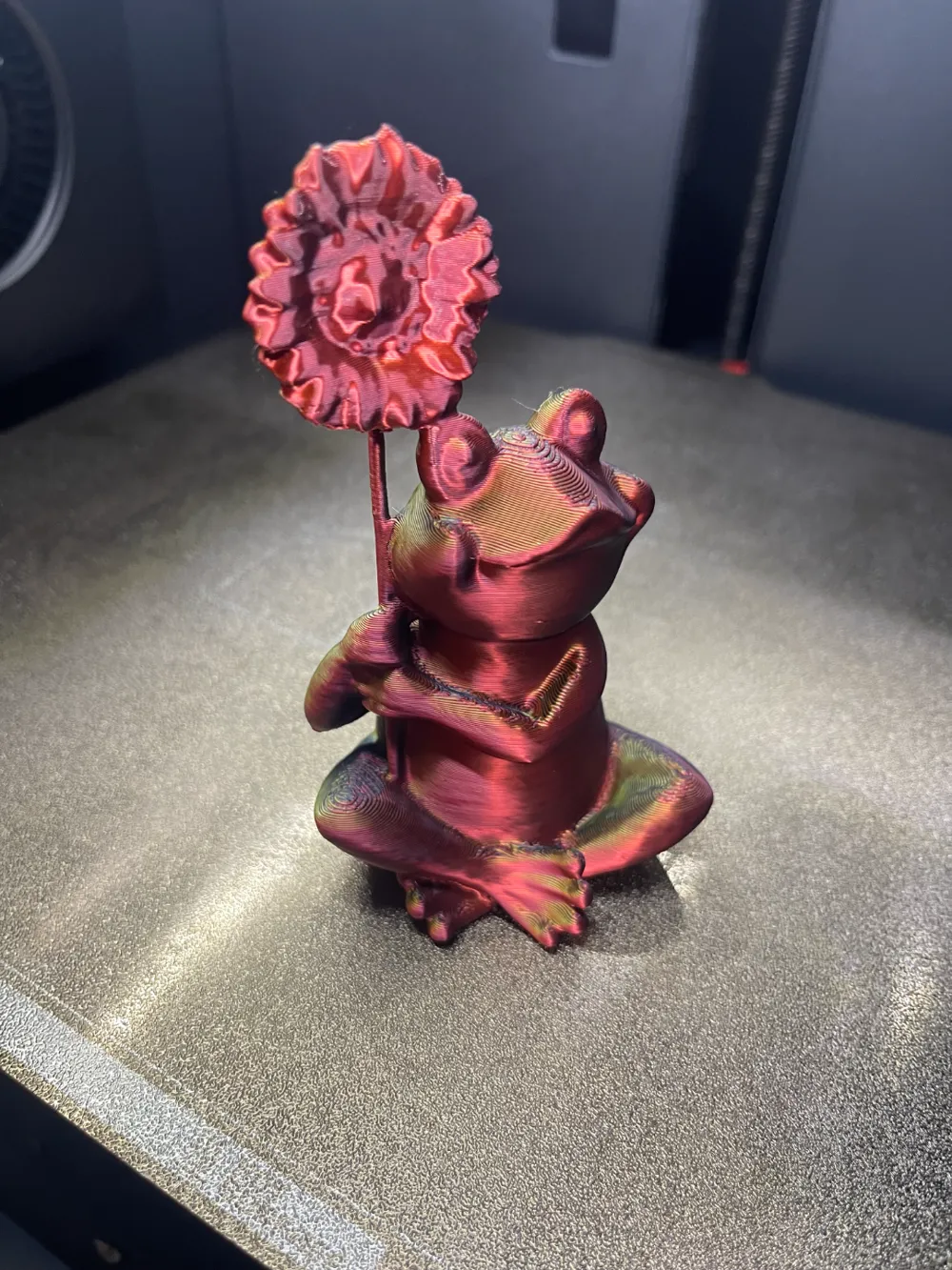 Frog with Sunflower sculpture by ShapeShift 3D Creations - MakerWorld