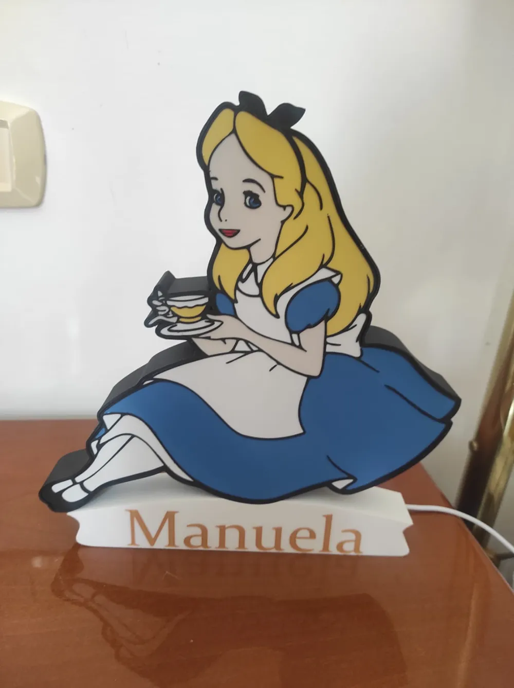 Alice ligthbox by guzzoenrico - MakerWorld