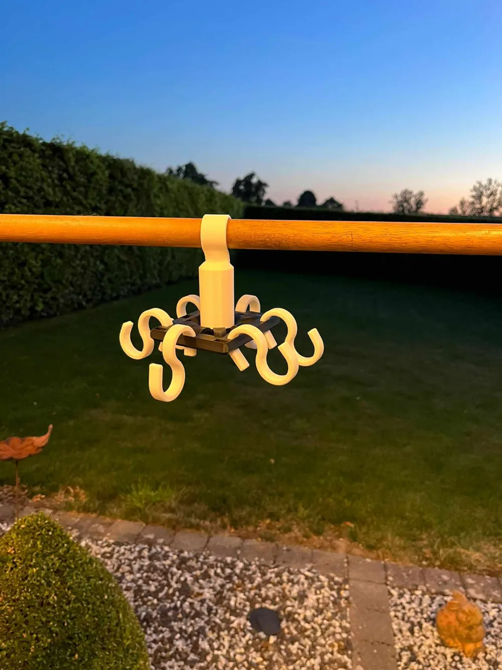 Rotating Multi-Purpose 3D Printed Hanger - Free 3D Print Model - MakerWorld