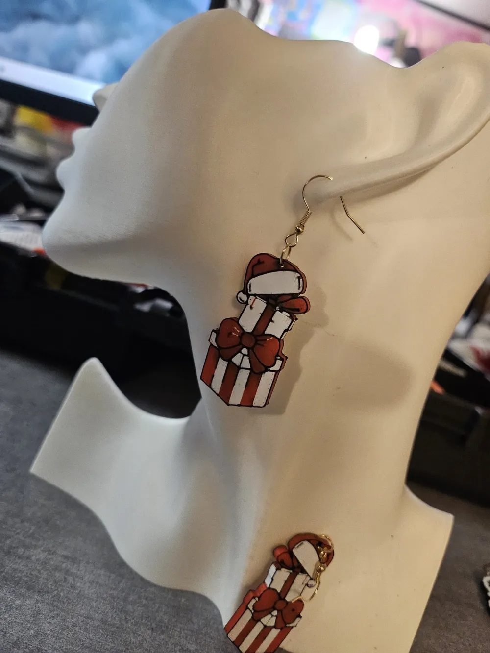 Christmas earring - Free 3D Print Model - MakerWorld