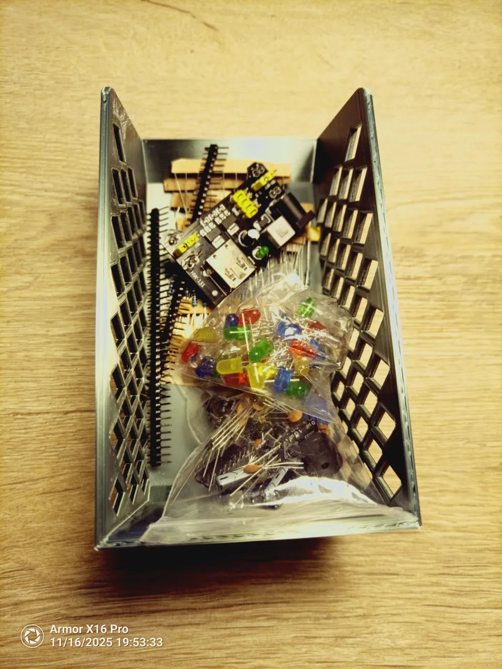 Modular Desk Organiser/Storage bin. - Free 3D Print Model - MakerWorld