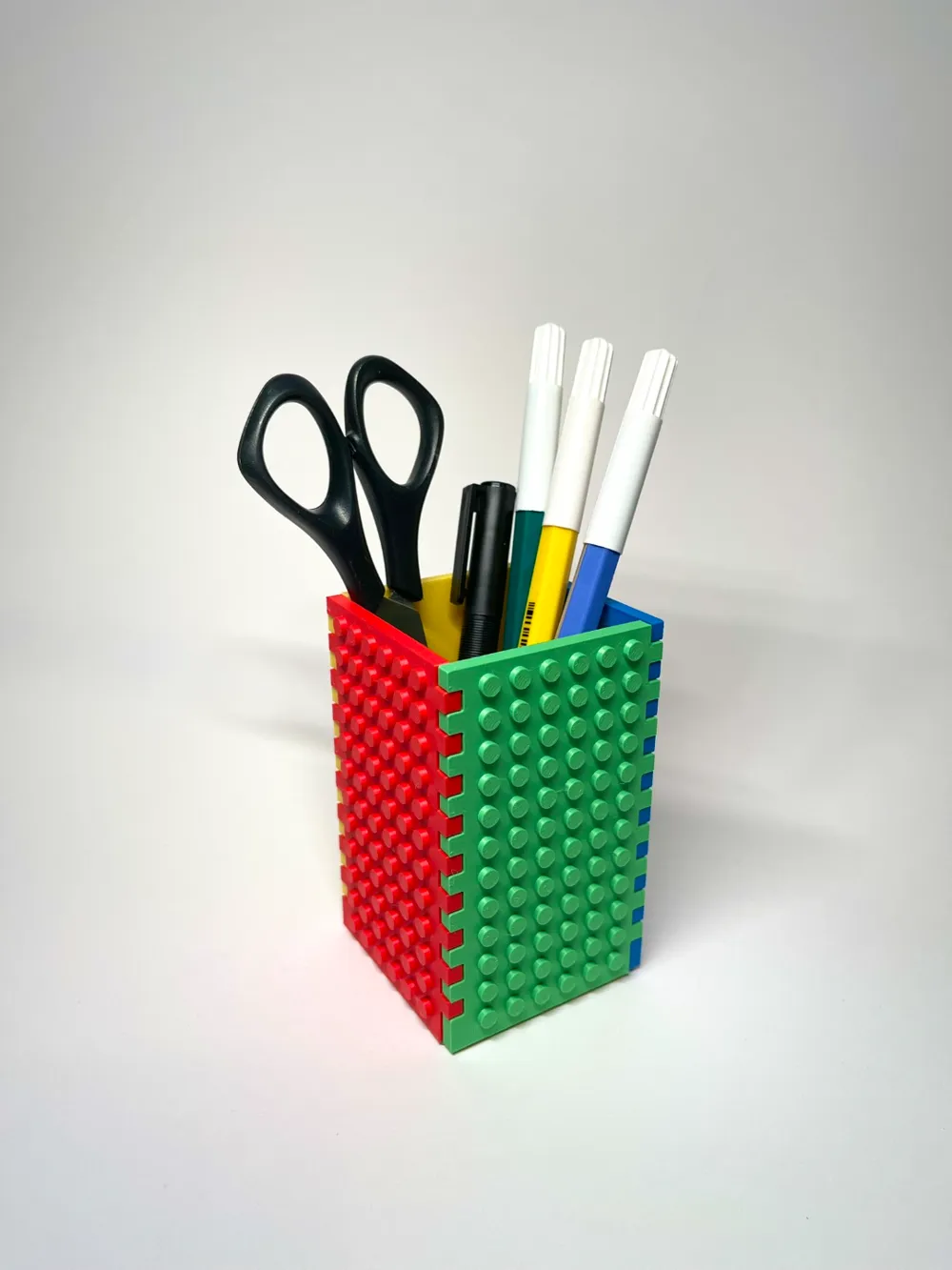 Modular Brick-Pen Holder by hollowmaker - MakerWorld