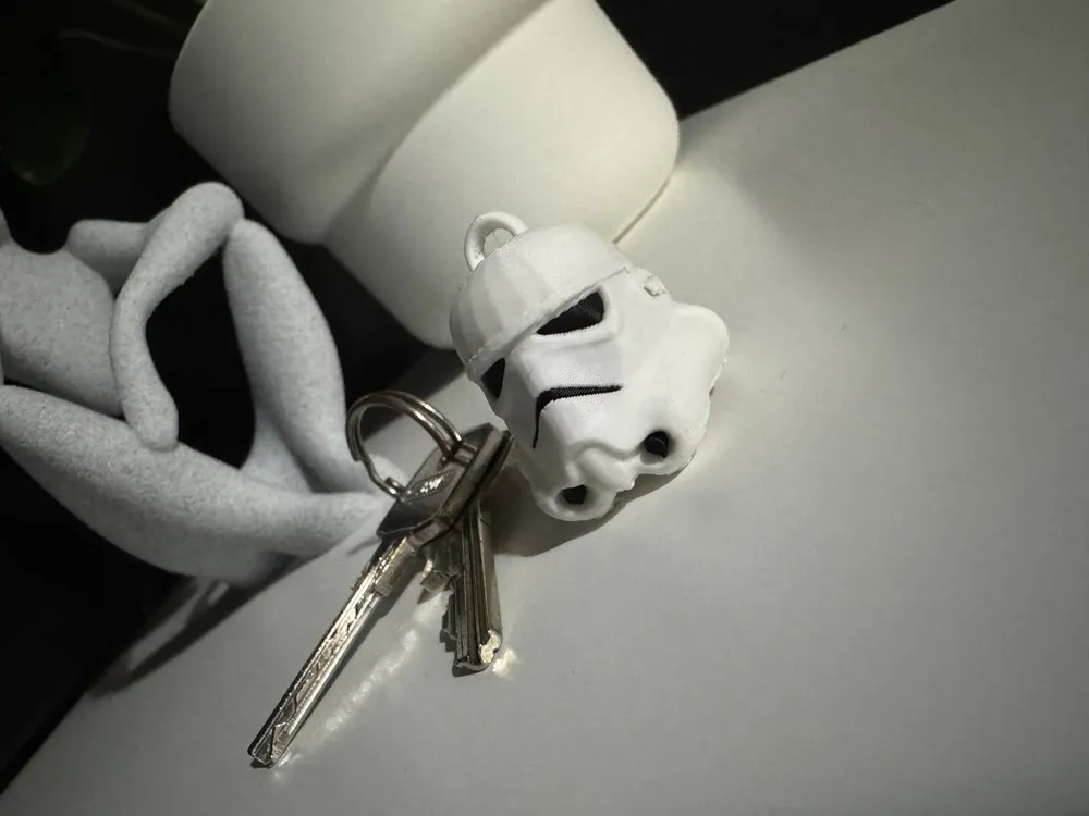 Star wars Stormtrooper Keychain by Hitarii MakerWorld: Download Free 3D ...