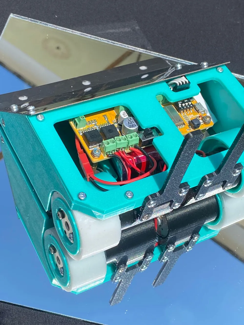 BD_BOT V1.0 Robot de Sumo 1 KG - Modelo de impresión 3D gratuito - MakerWorld