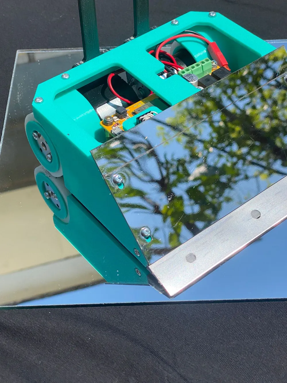 BD_BOT V1.0 Sumo Robot 1 KG by cibengssss MakerWorld: Download Free 3D ...