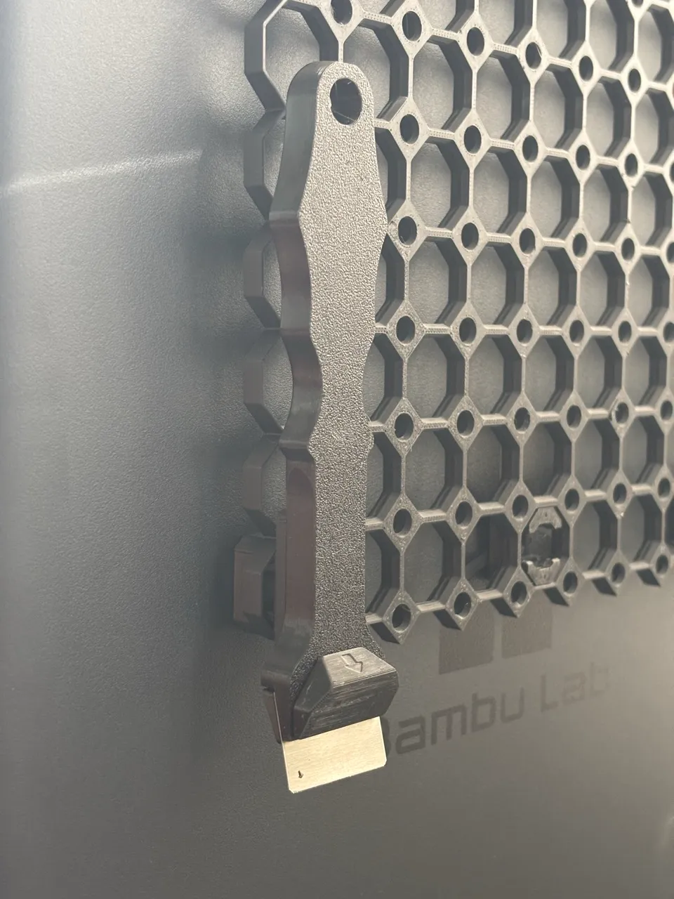 Multiboard - Magnetic Cap for Bambu Lab Scraper Remixed by M3 ...