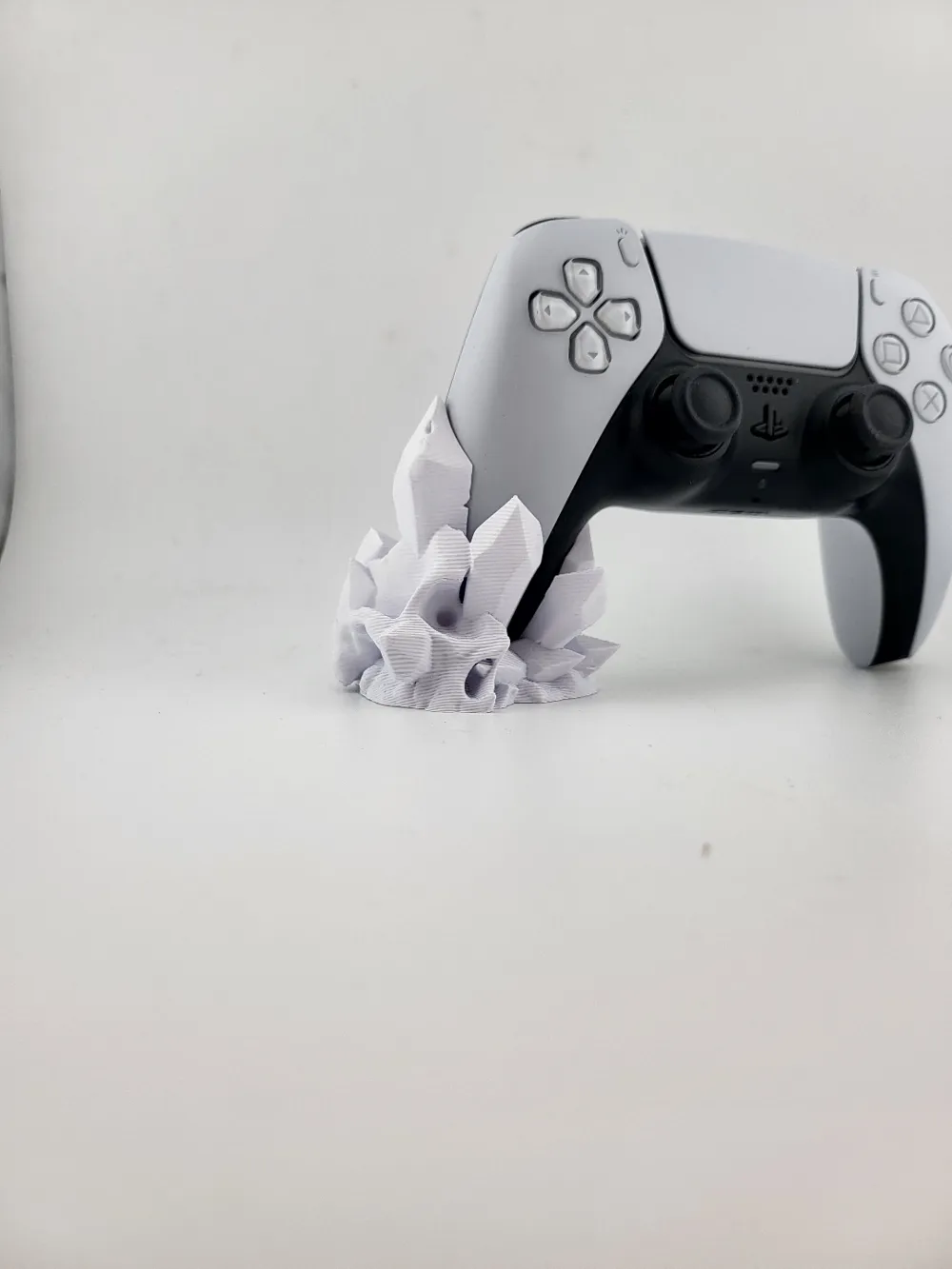 stand controller ps5 skull crystal by Mad_power - MakerWorld