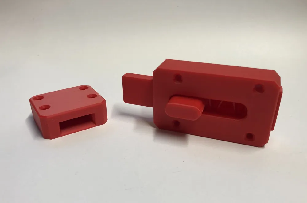 Spring-loaded latch - Free 3D Print Model - MakerWorld