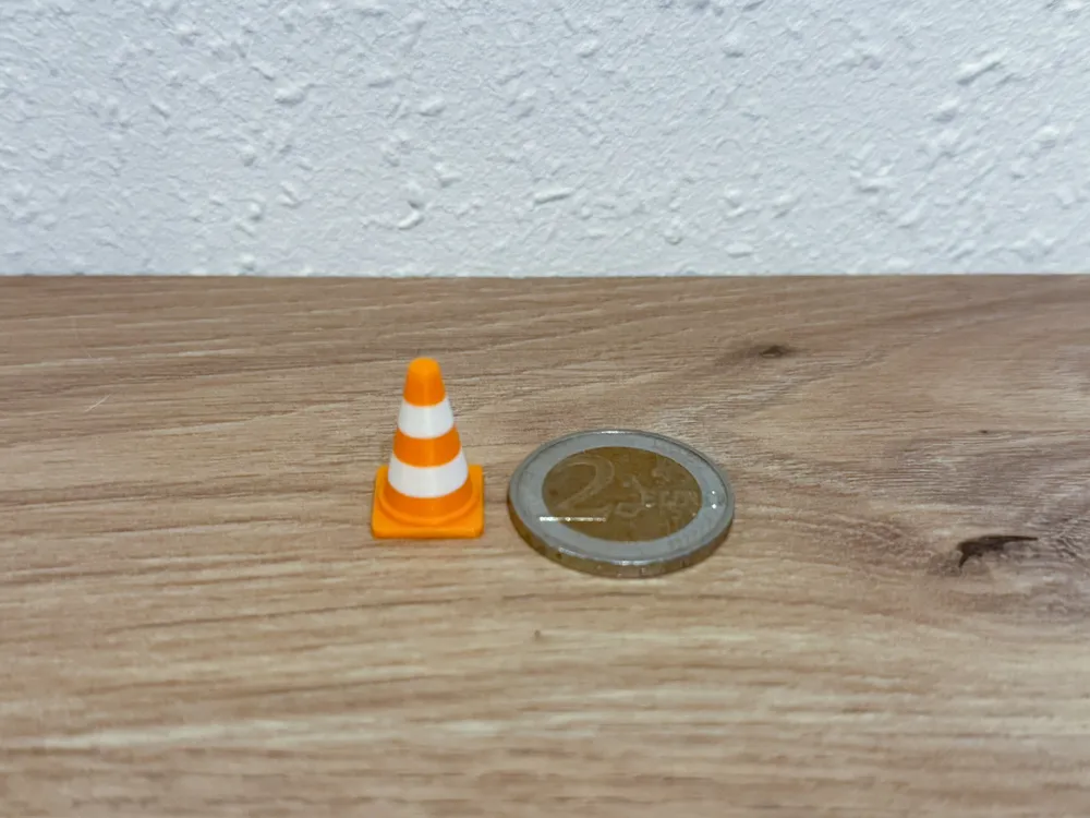 Traffic cones; different sizes; stackable by konstantin503 - MakerWorld