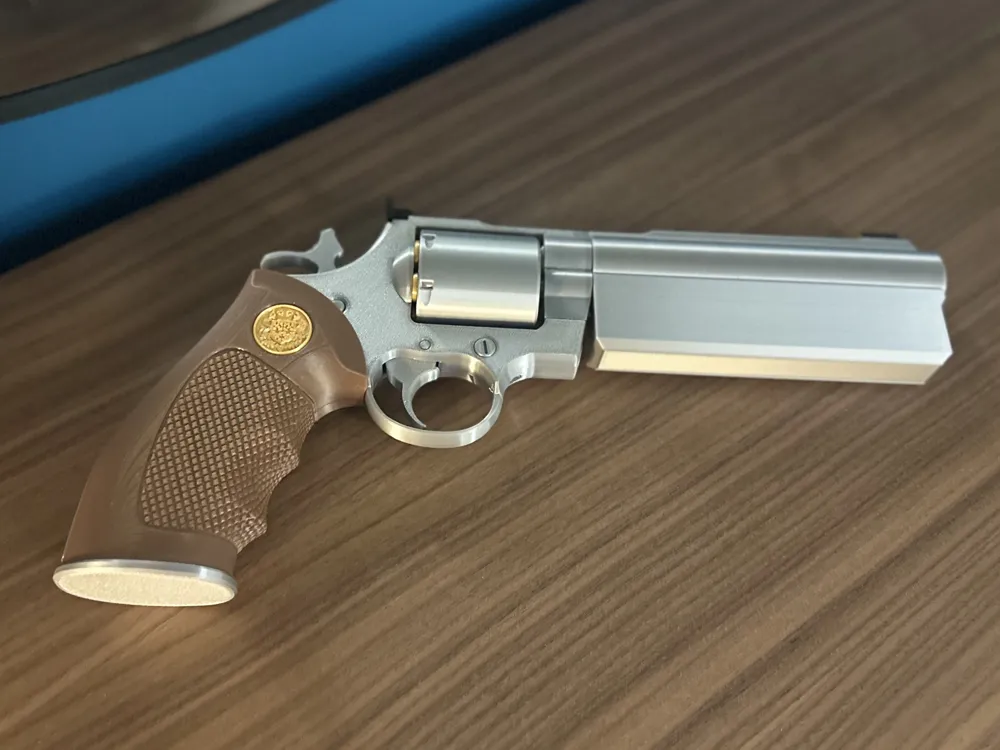 Resident Evil – Silver Serpent Magnum de Barry por 3dwb MakerWorld: Descarga Modelos 3D Gratuitos