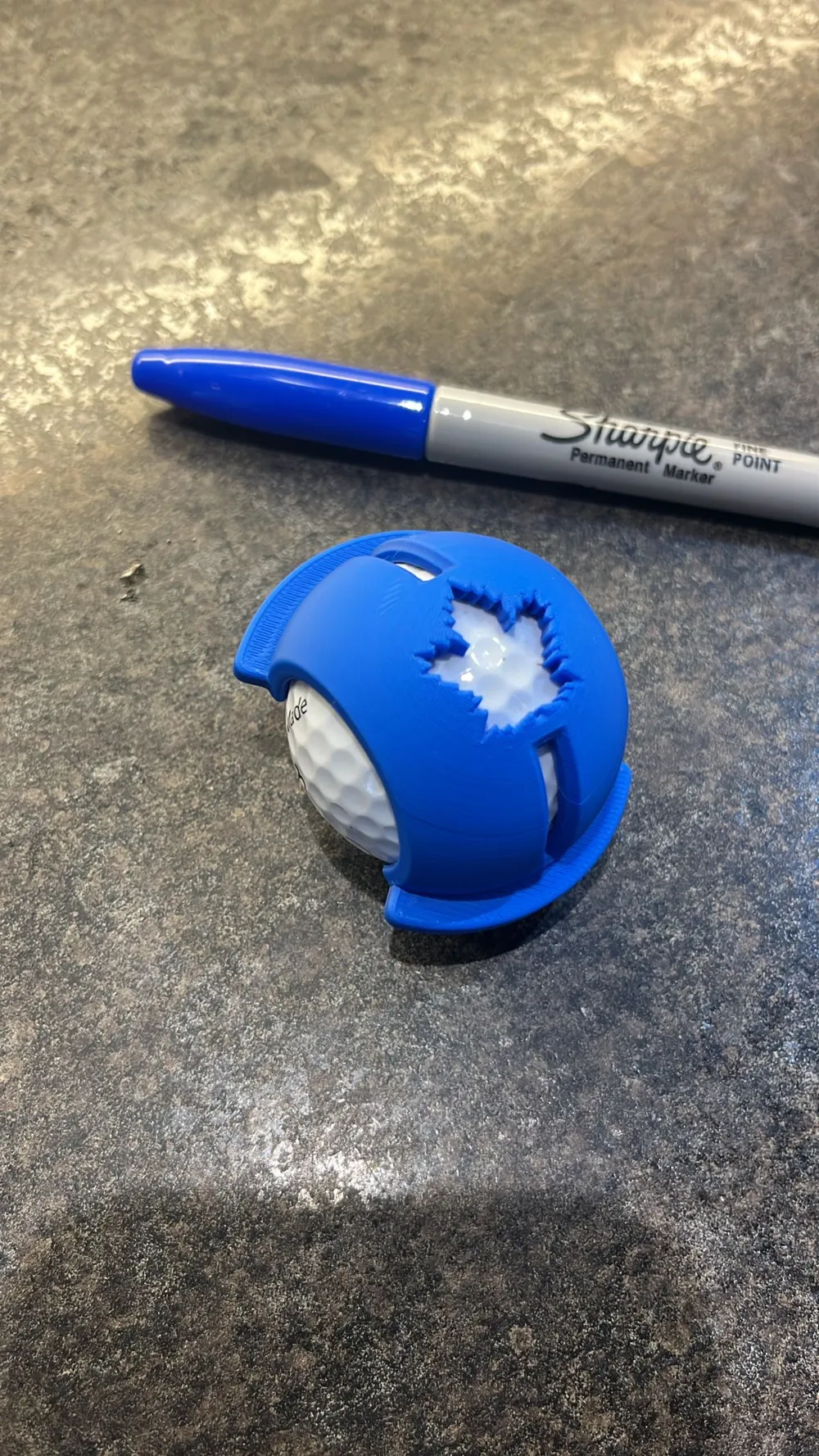 Leaf Ball Alignment Leafs Golf Ball Marker Maple - Free 3D Print Model ...