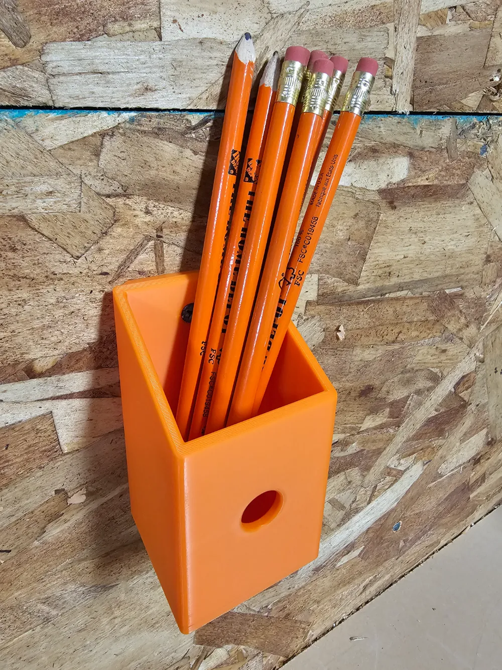 Workshop wall mounted pen/pencil holder by Insight - MakerWorld