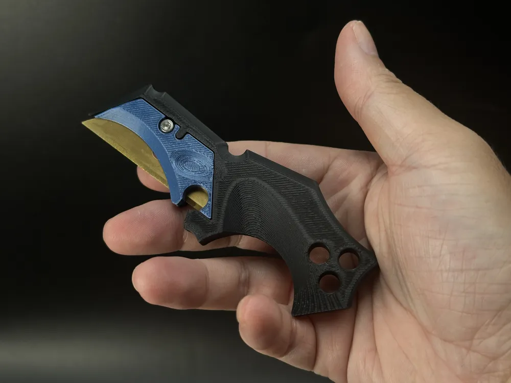 Tactical Fixed Blade with Quick-Release Sheath by Trent Studio ...