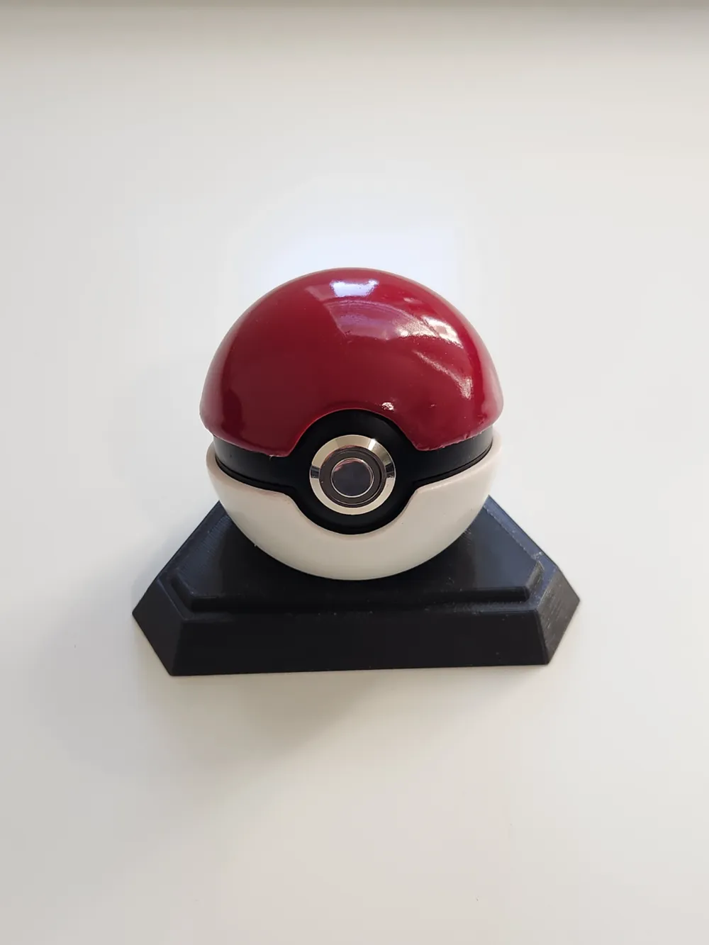 LED Pokeball - Free 3D Print Model - MakerWorld
