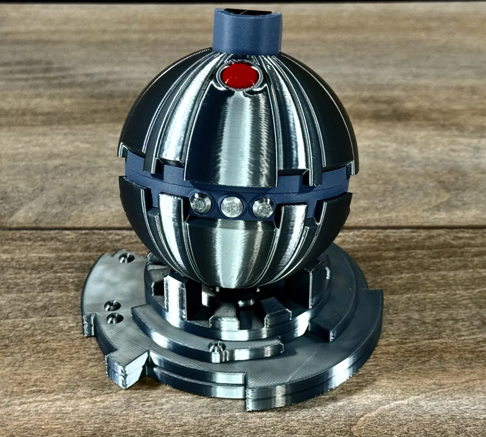 Thermal Detonator with Data Port Display - Free 3D Print Model - MakerWorld