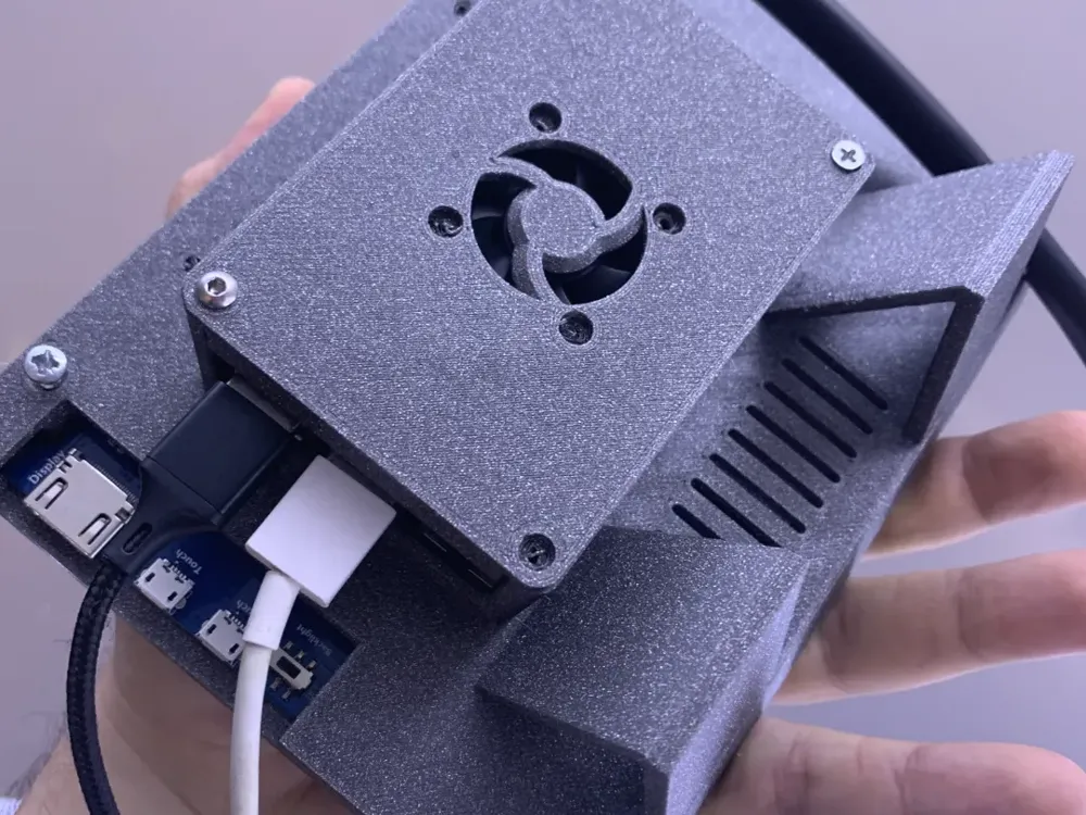 7 inch screen case + Raspberry Pi 4 Case by Bobcut3d.gr MakerWorld ...