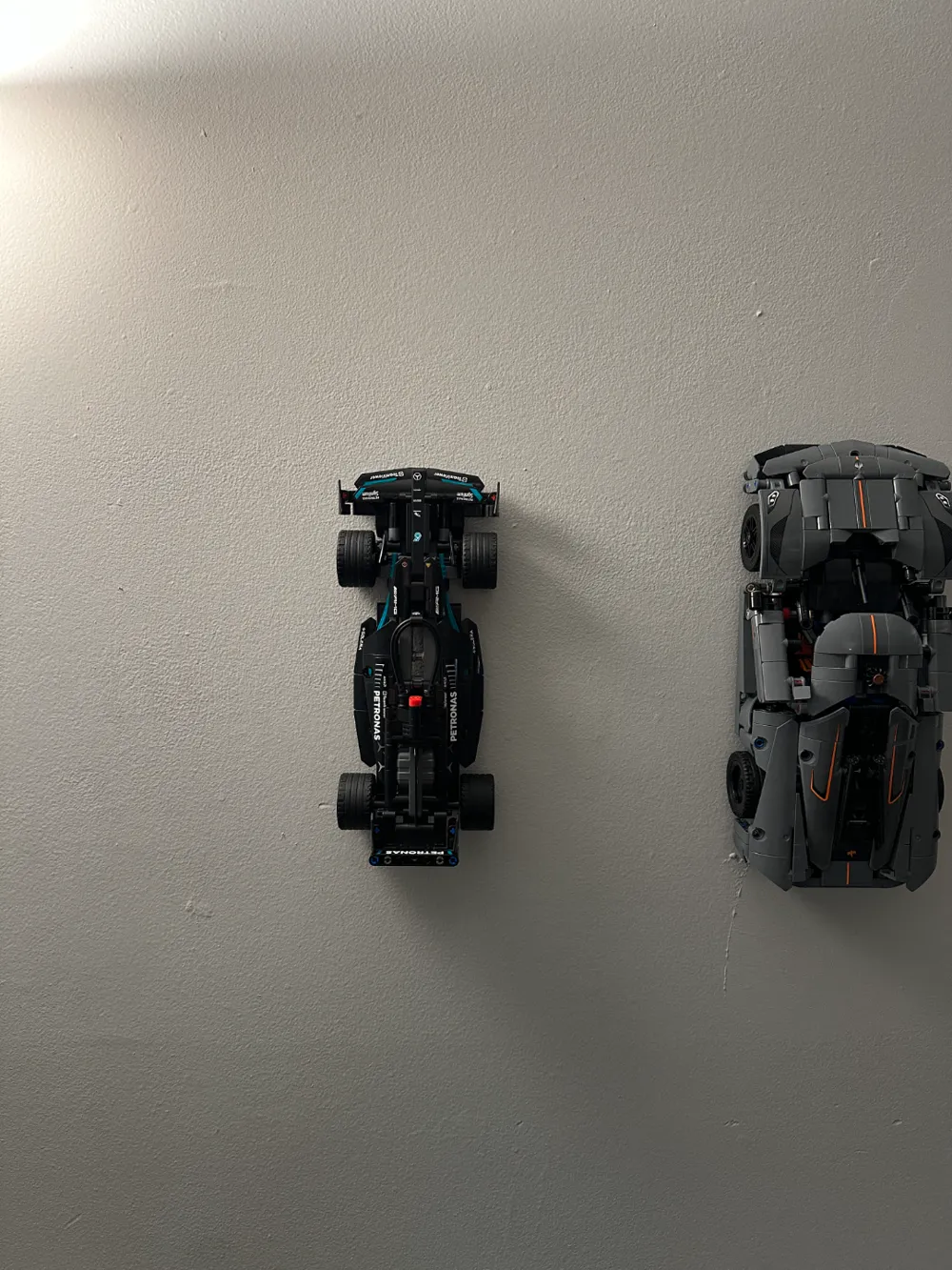LEGO Technic Mercedes-AMG F1 Wall Mount Holder - Free 3D Print Model ...