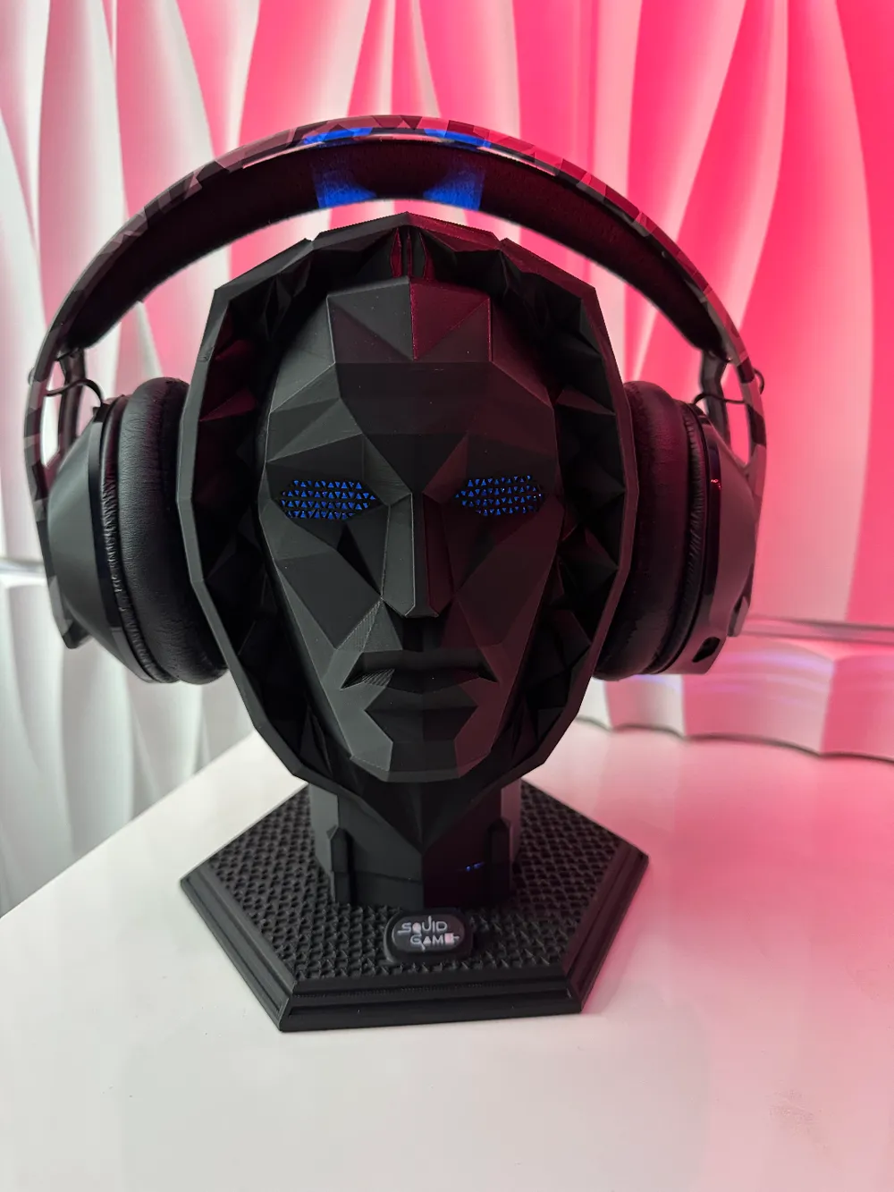 Frontman Headphone Stand by Applejax_Industries MakerWorld: Download ...