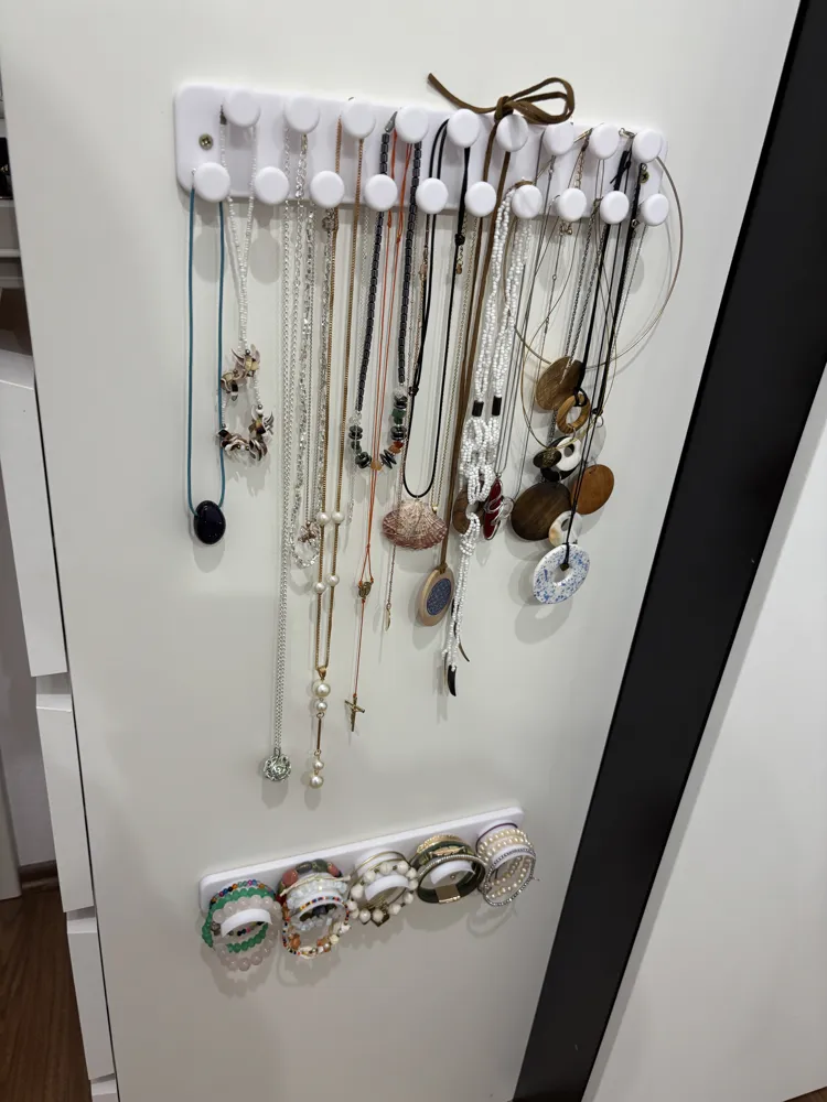Jewelry Organizer for 20 Bangles (Wall-mounted) - Free 3D Print Model ...