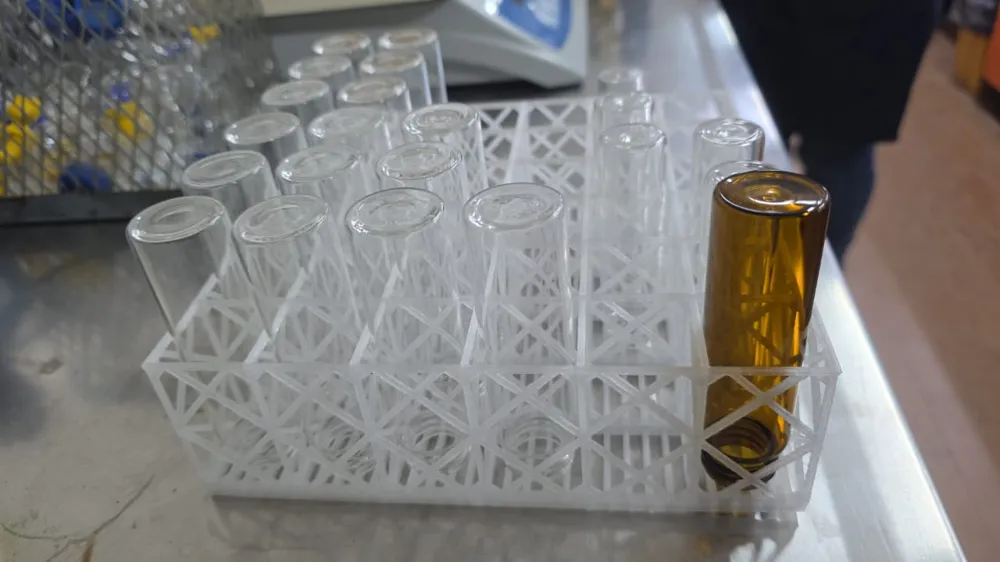 [Parametric] Vented Vial Drying Rack & Organizer by Carlos_Gwn ...