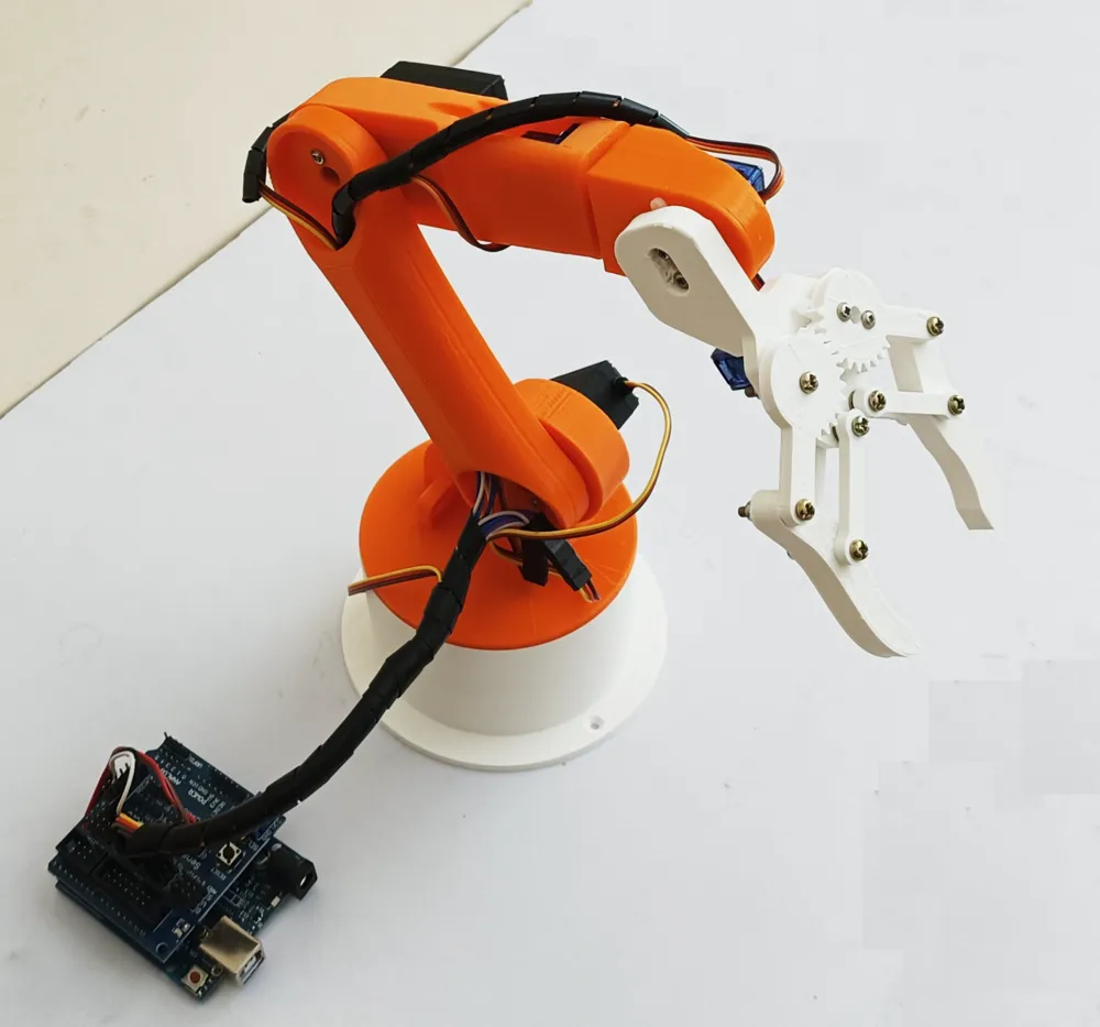 Robotic arm Remixed by Trax MakerWorld: Download Free 3D Models