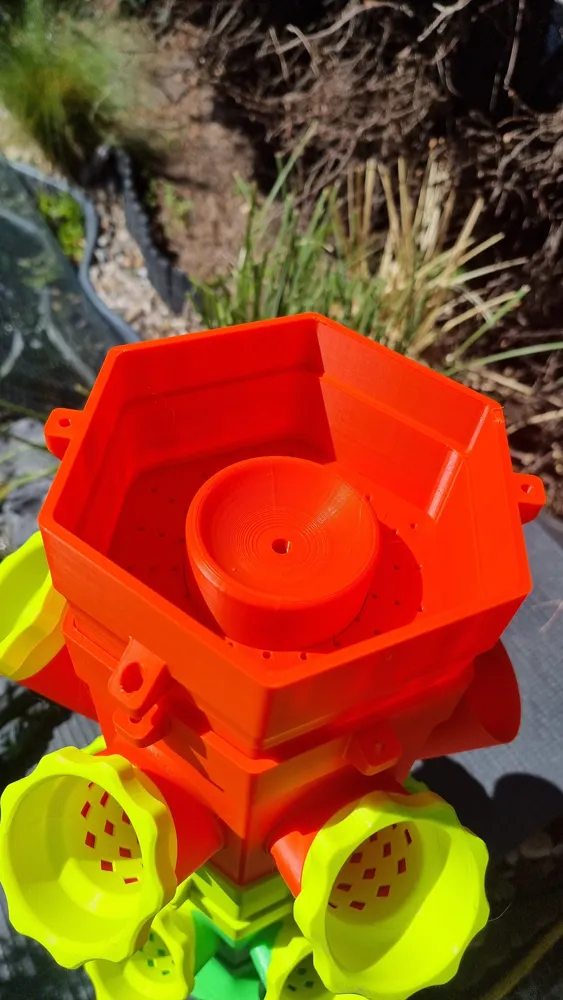 Hydroponic Tower – Ultra-Stable Modular System Remixed by slaxxTB ...