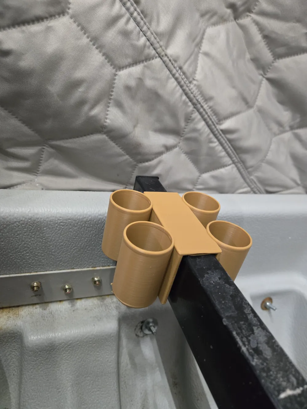 Clam Rod Holder by Danno - MakerWorld