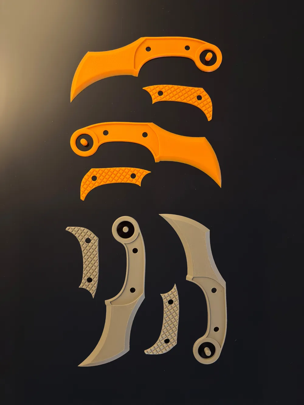 Tiger claw karambit knife - Fidget Toy - Free 3D Print Model - MakerWorld