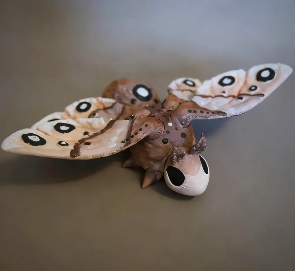Moth model Remixed by 国际高手 MakerWorld: Download Free 3D Models