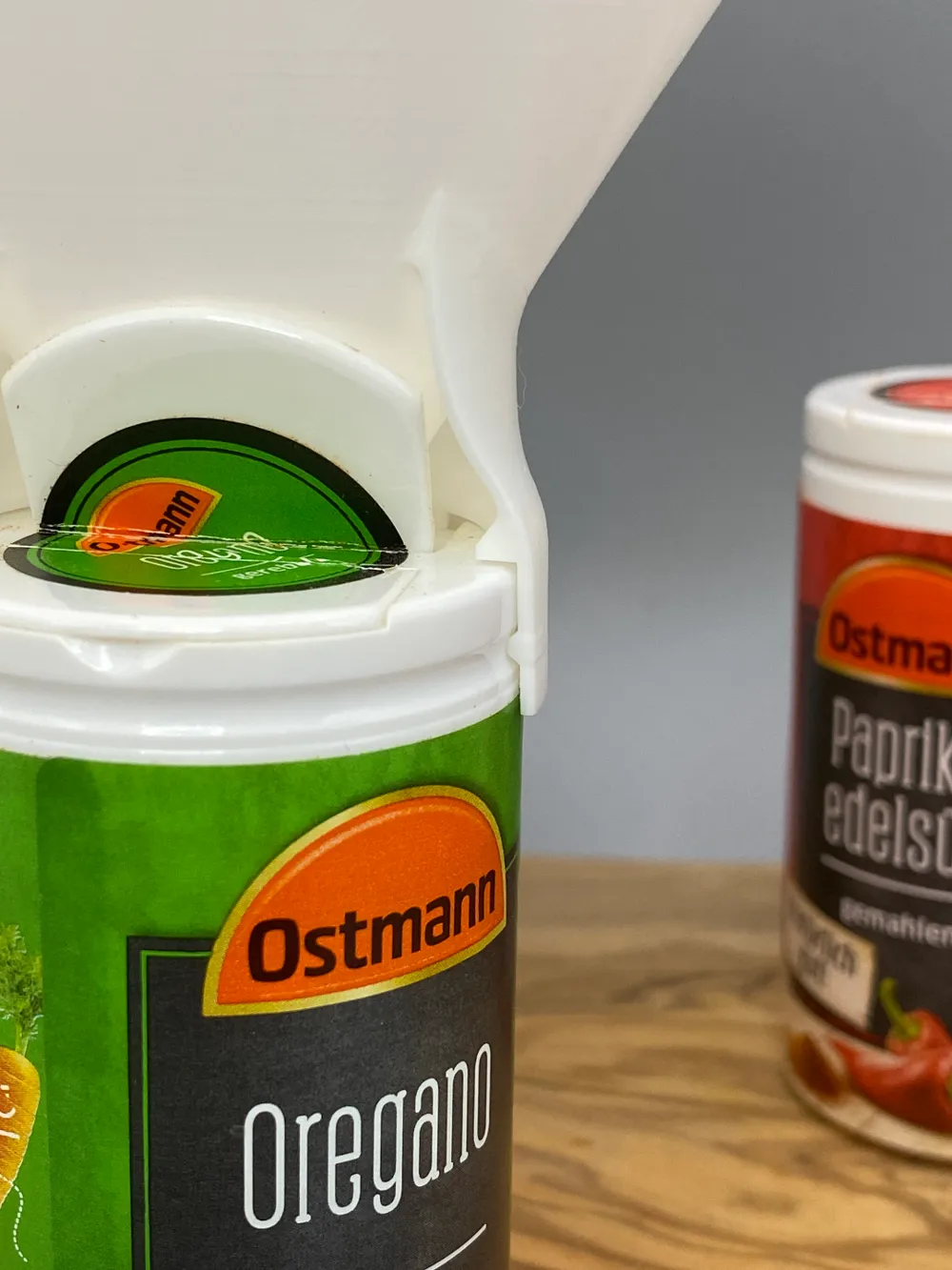 Funnel for Ostmann spice cans by enjoyneer3d - MakerWorld