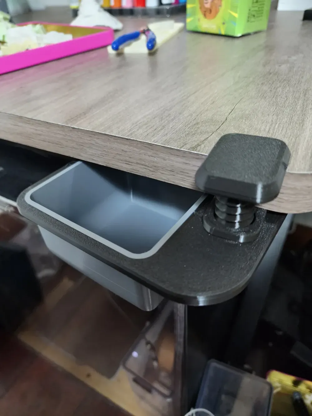 Under-desk trash can storage box by Bory MakerWorld: Download Free 3D ...