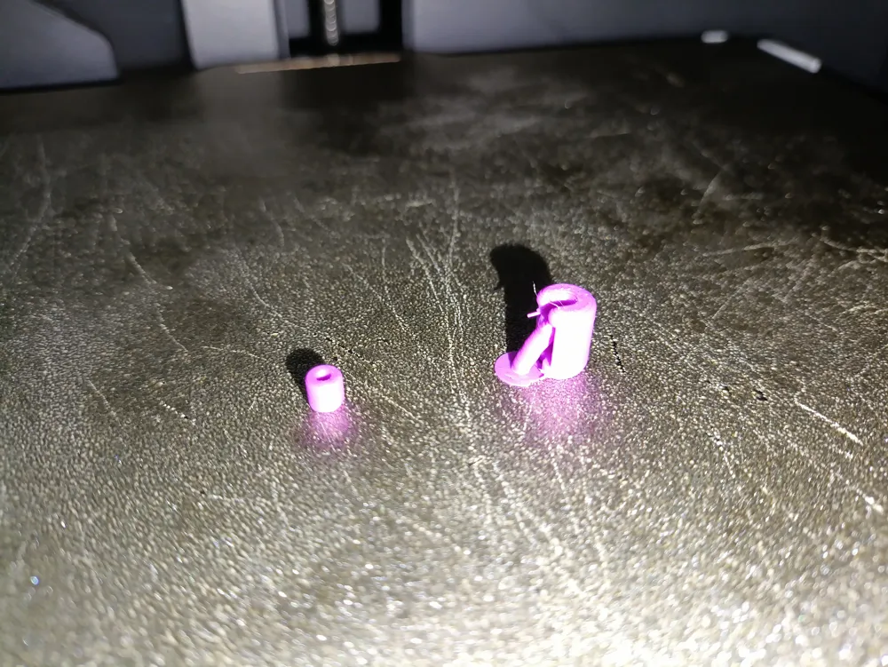 Pendant clip by jsh MakerWorld: Download Free 3D Models