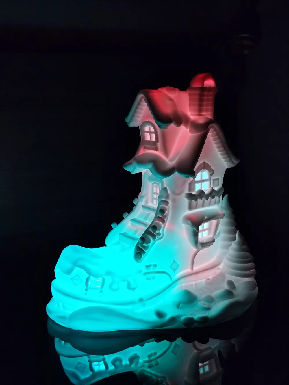 Christmas Boot House Lamp - Free 3D Print Model - MakerWorld