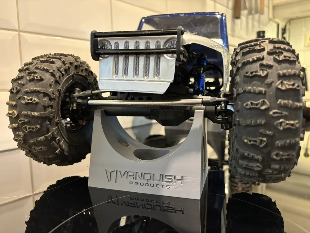 Vanquish F10 straight axle stand by Jonathan Birgersson MakerWorld ...