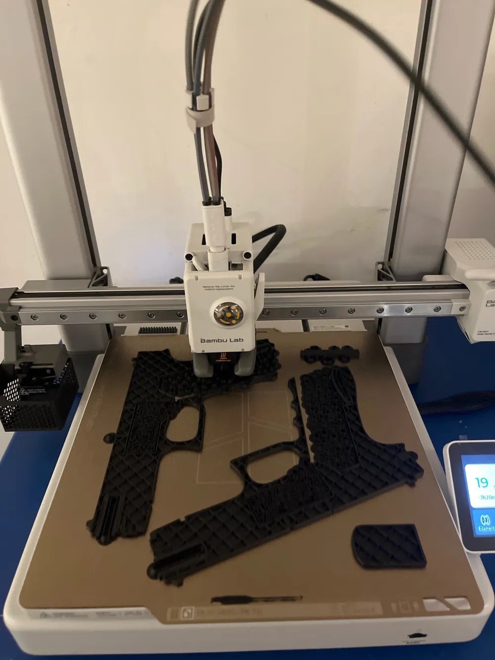 Glock 17 super realistic - Free 3D Print Model - MakerWorld