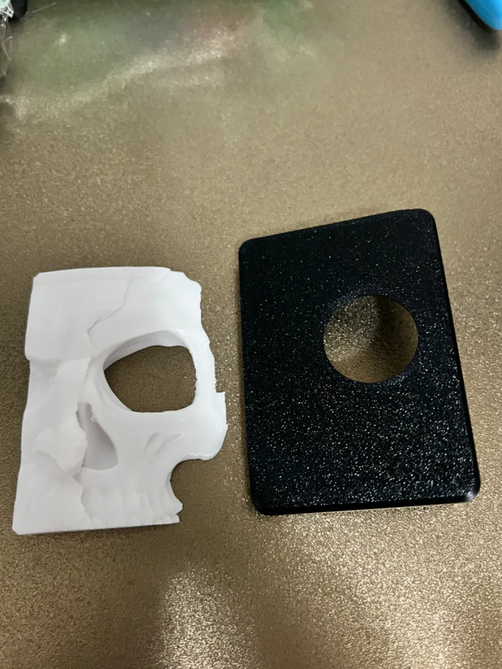 A1 and A1 mini extruder front cover skull Kratos by omerican3d - MakerWorld