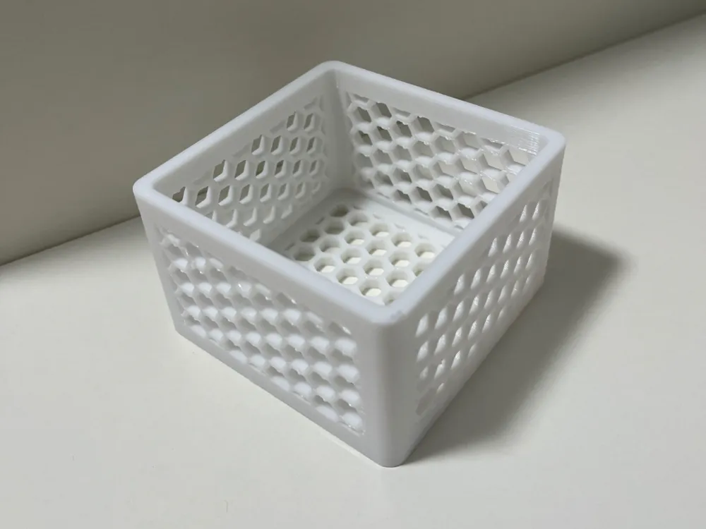 Customizable Hex Box with Bottom Cutouts Remixed by Alec Chen ...