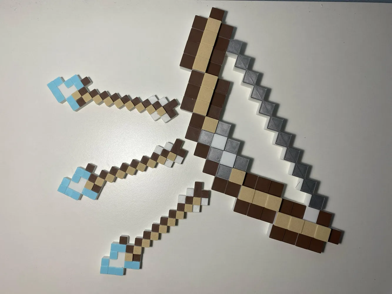 Minecraft Bow with Arrows by IceGabrielito MakerWorld: Download Free 3D ...