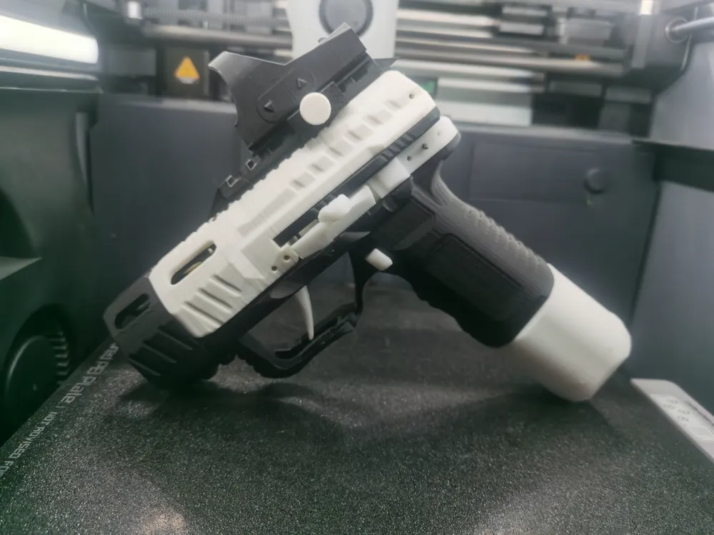 Block 26 Tactical Rail Remixed by user_2498597793 - MakerWorld
