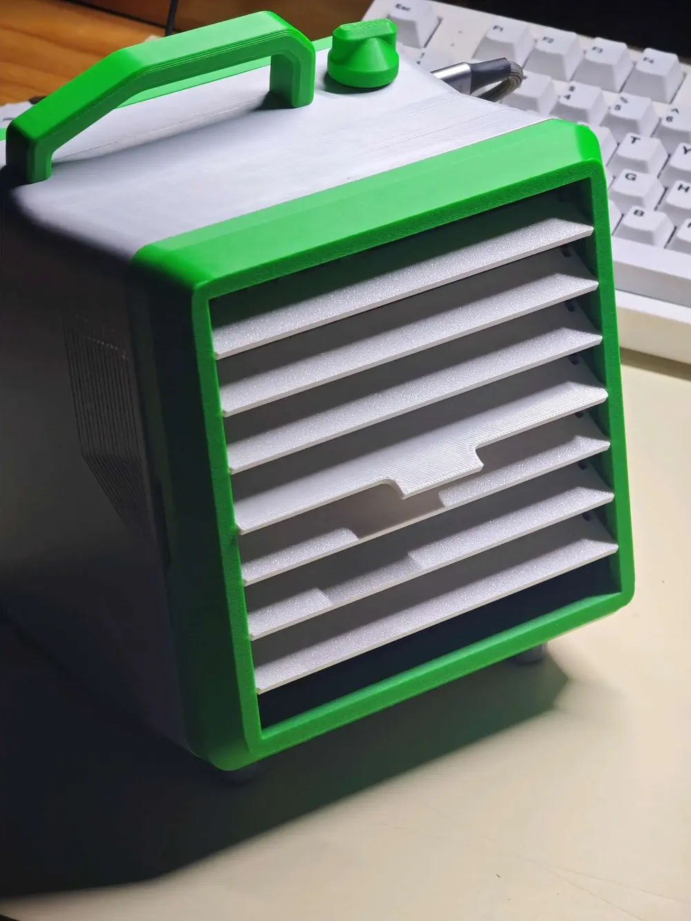 Adjustable fan blade desktop fan front cover - Free 3D Print Model ...