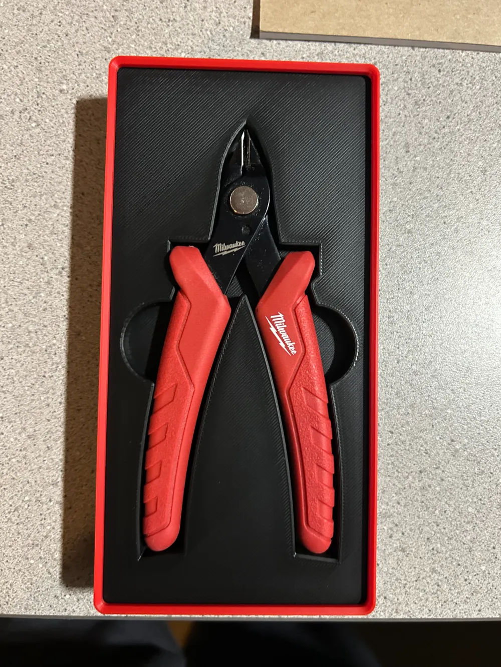 Milwaukee Mini Cutters/Clippers Gridfinity by thestoneox MakerWorld ...