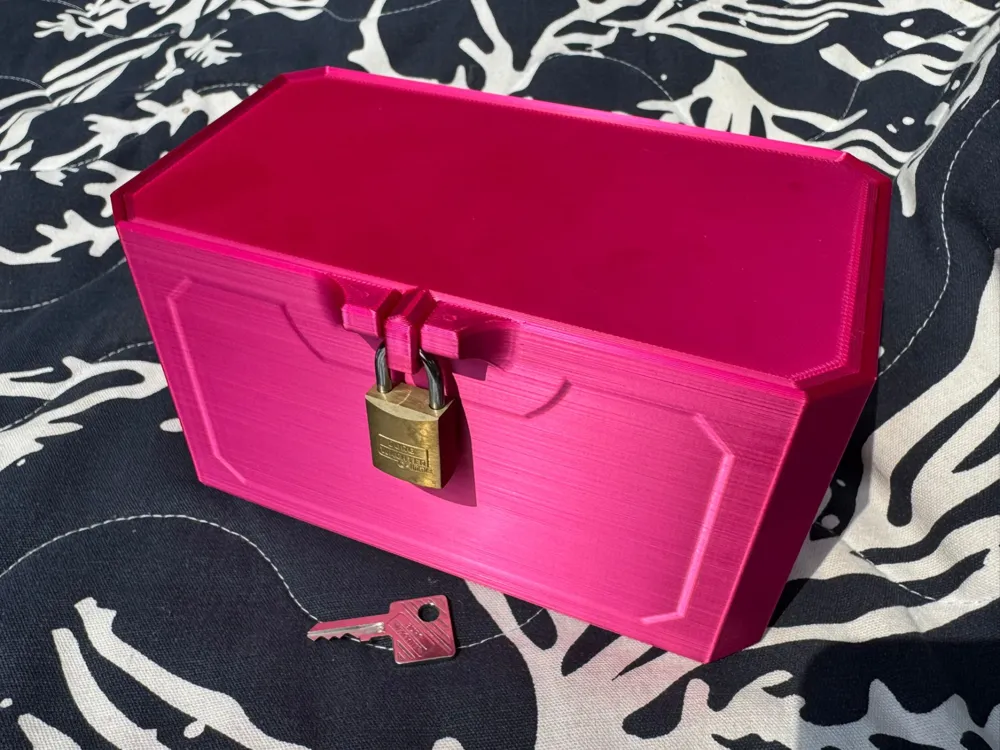 Lockable Box 160x90x85 mm (WxLxH) by First_Base MakerWorld: Download ...