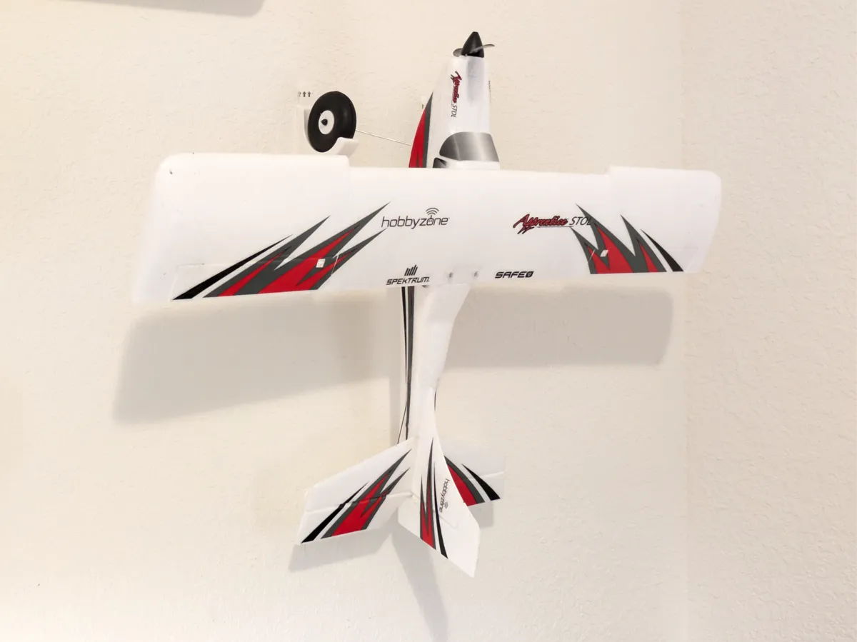 Wandhalterungen für Hobbyzone Apprentice Stol RC Flugzeug von tacgriz ...