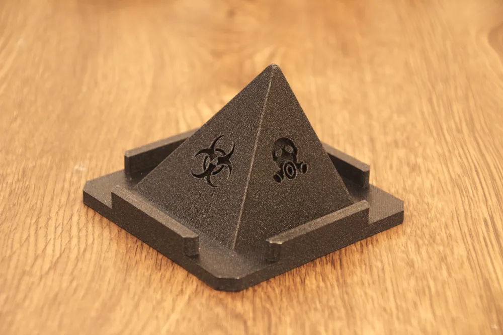 Pyramid Phone Stand - Resident Evil Edition by CaiCai - MakerWorld