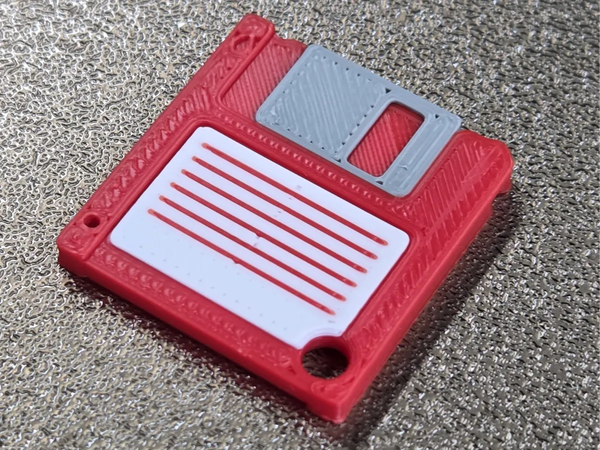 RFID tag floppy disk keychain - Free 3D Print Model - MakerWorld