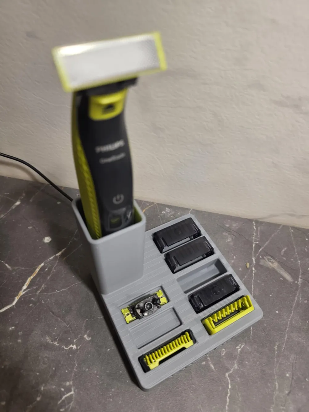 Philips OneBlade stand - with charger - Free 3D Print Model - MakerWorld